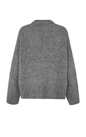 SECOND FEMALE – Oscar and Wild